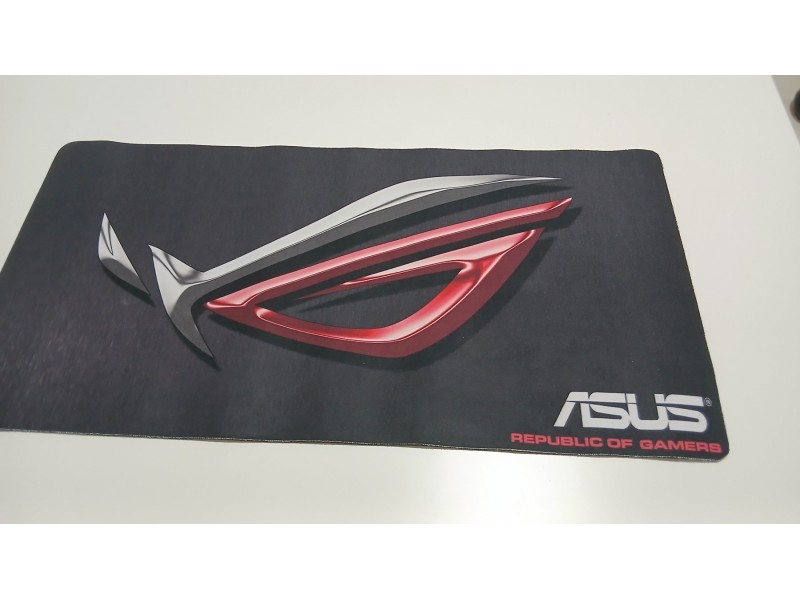 Asus Republik OF Gamers podloga 60x30cm x 0,2cm nova
