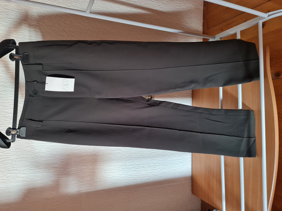Zara pantalone
