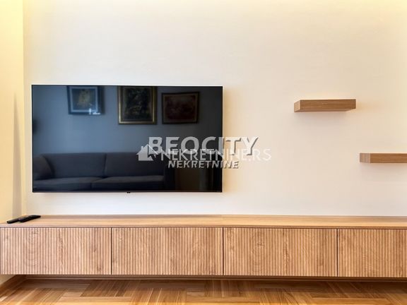 Vračar, Crveni krst, , 4.0, 95m2, 1400EUR