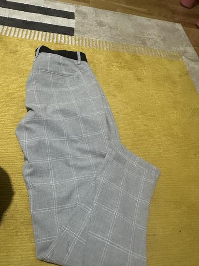 Zara M vel muške pantalone uzi model
