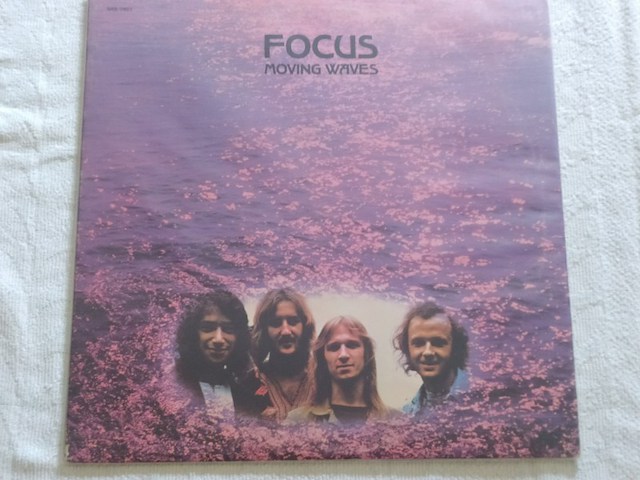 FOCUS - Moving waves (LP, USA, 4/5)