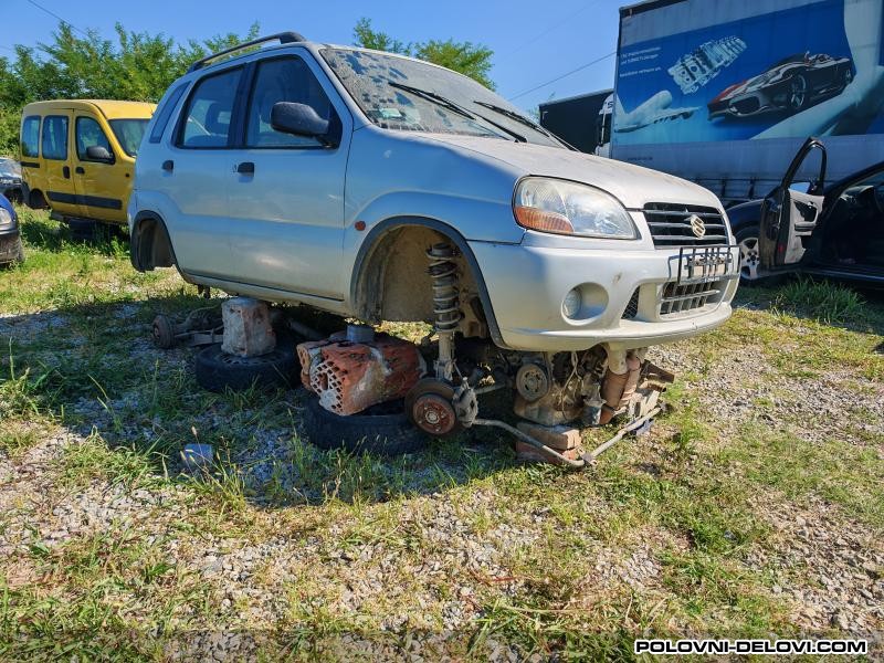 Suzuki Ignis 1.3b 4x4 Kompletan Auto U Delovima