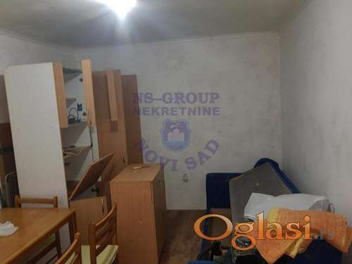 Izuzetna garsonjera u Centru Novog Sada