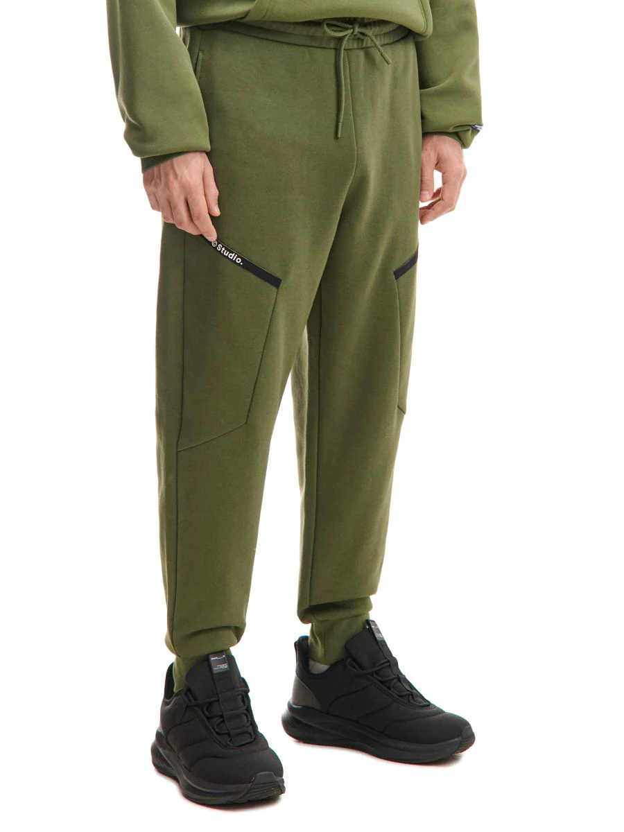 Sportske jogger pantalone s printom