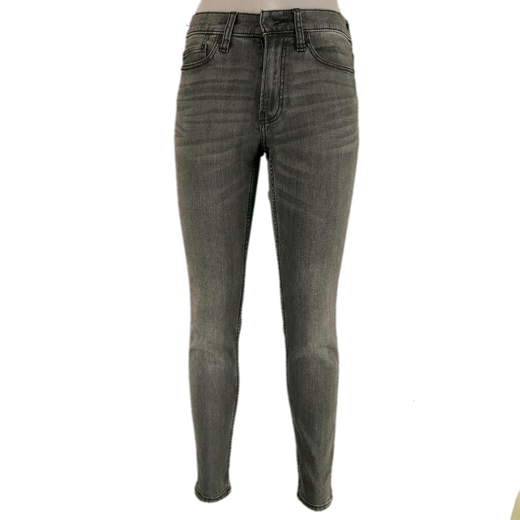 Farmerke hollister, vel. S/w26 l30 marka: hollister veličina: s/w26