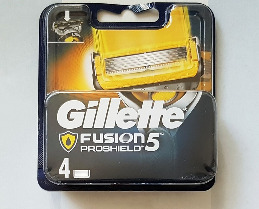 Gillette Fusion Proshield sa 4 uloska Potpuno novo u originalnom