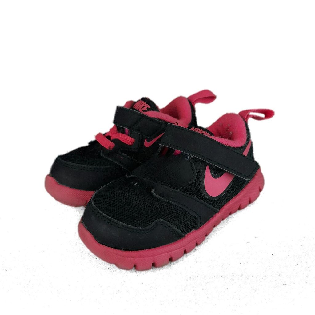 Patike nike, vel. 21, dečije marka: nike veličina: 21 materijal