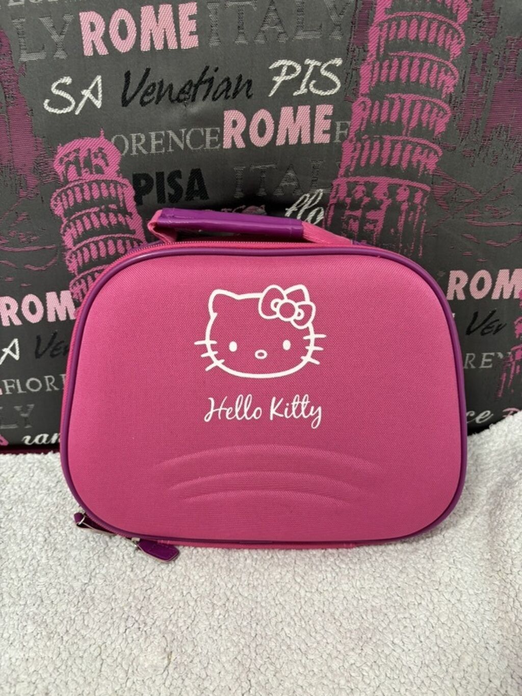 Materijal: Sintetika, bоја - Roze