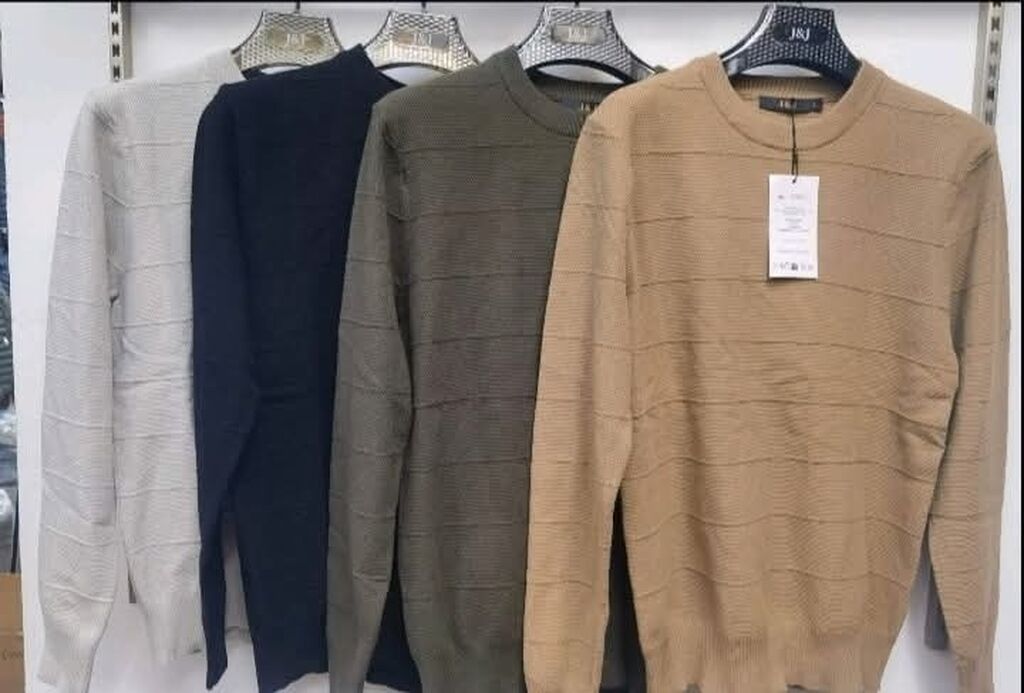 Muška kolekcija L XL 2XL 3XL Cena 3000 din