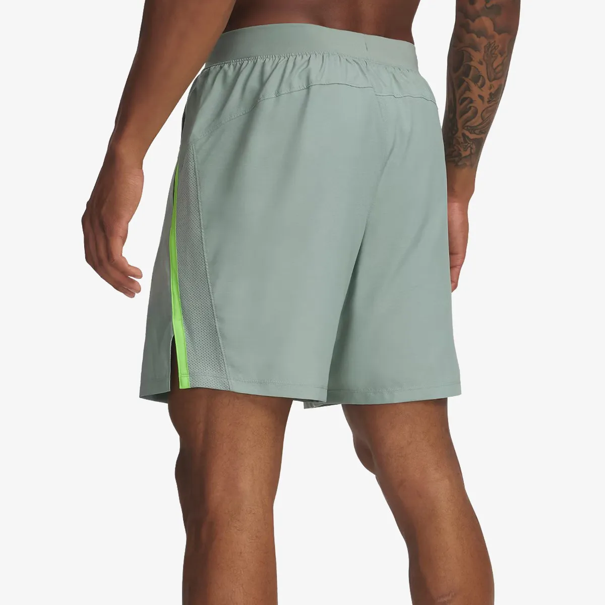UNDER ARMOUR Šorc Launch