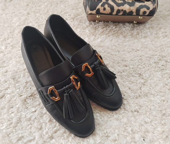    ZARA cipele sa šnalom ☆ Ug 24.5cm ☆
