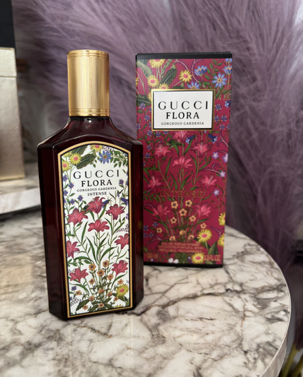 Gucci flora nov Original<3Snizenofiksno