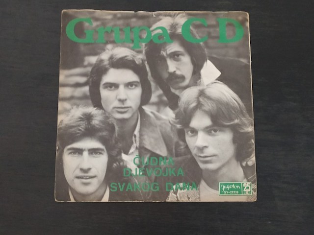 GRUPA CD - Cudna djevojka (SINGL, 5-/4/4)
