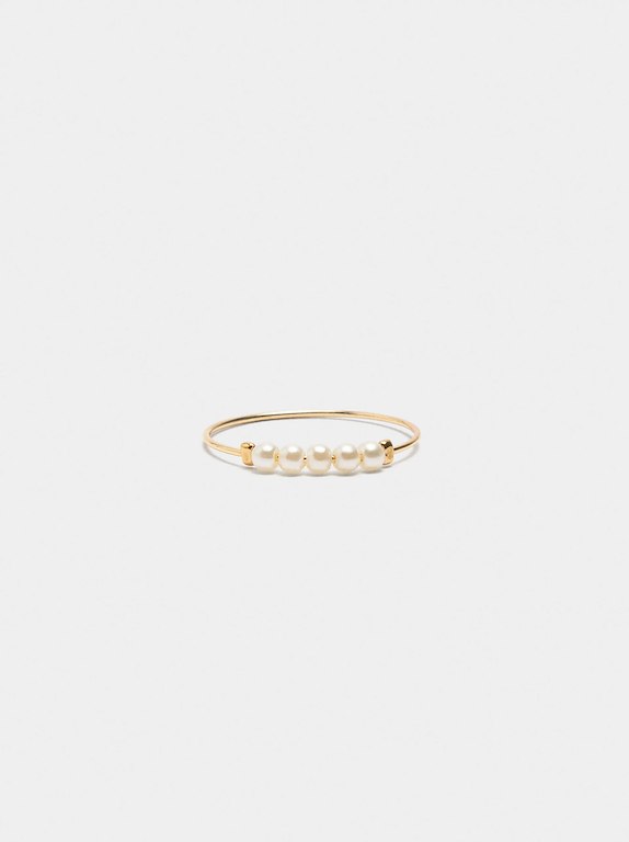 RING WITH PEARLS