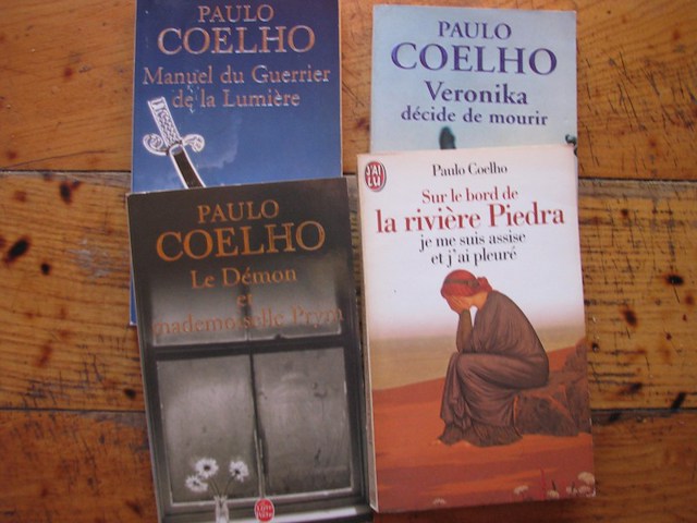 PAULO COELHO - KOMPLET OD 4 KNJIGE RETKO