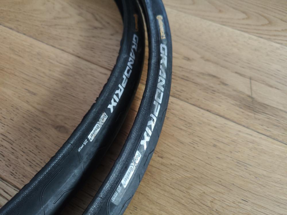 Continental grand prix polyx breaker 25mm - 2 kom