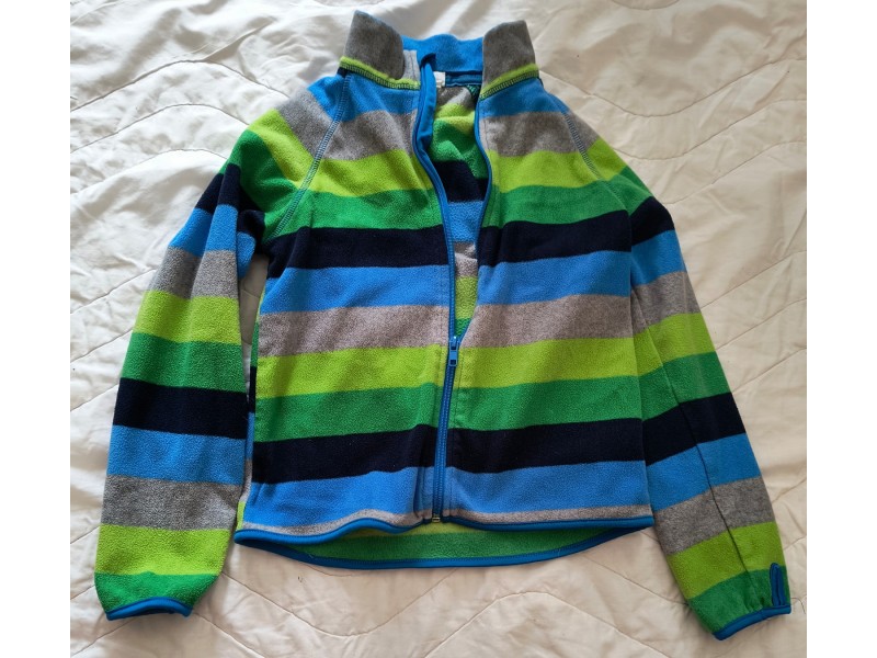 H&M sport duks za 6-8 godina