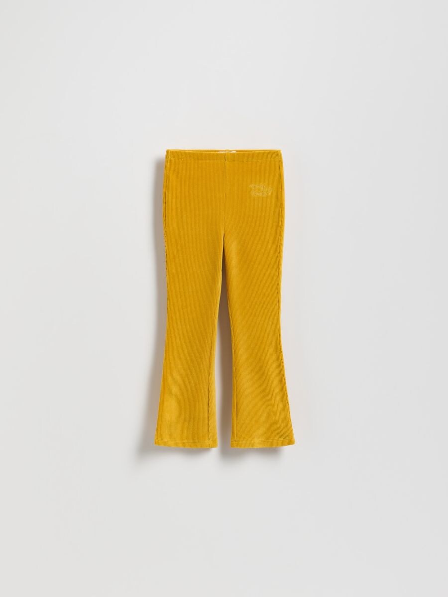 Pletene pantalone sa vezom