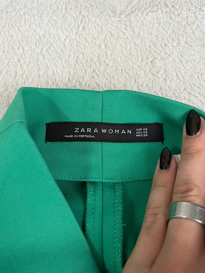 Zara suknja, XS