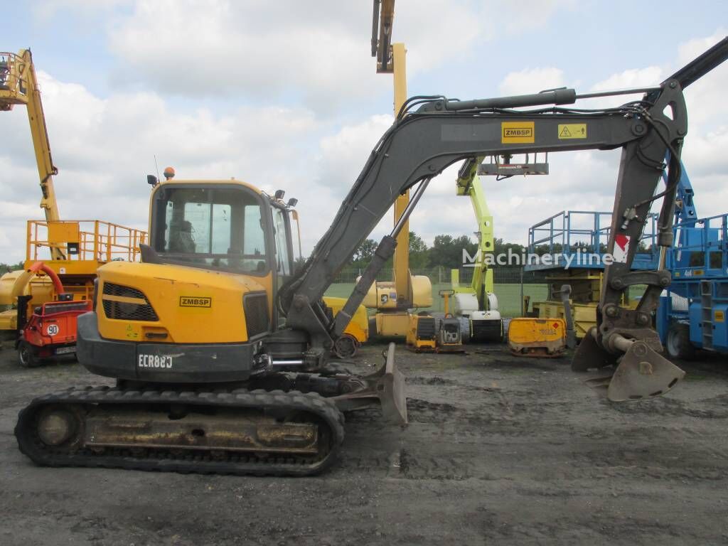 Volvo ECR 88 D mini bager