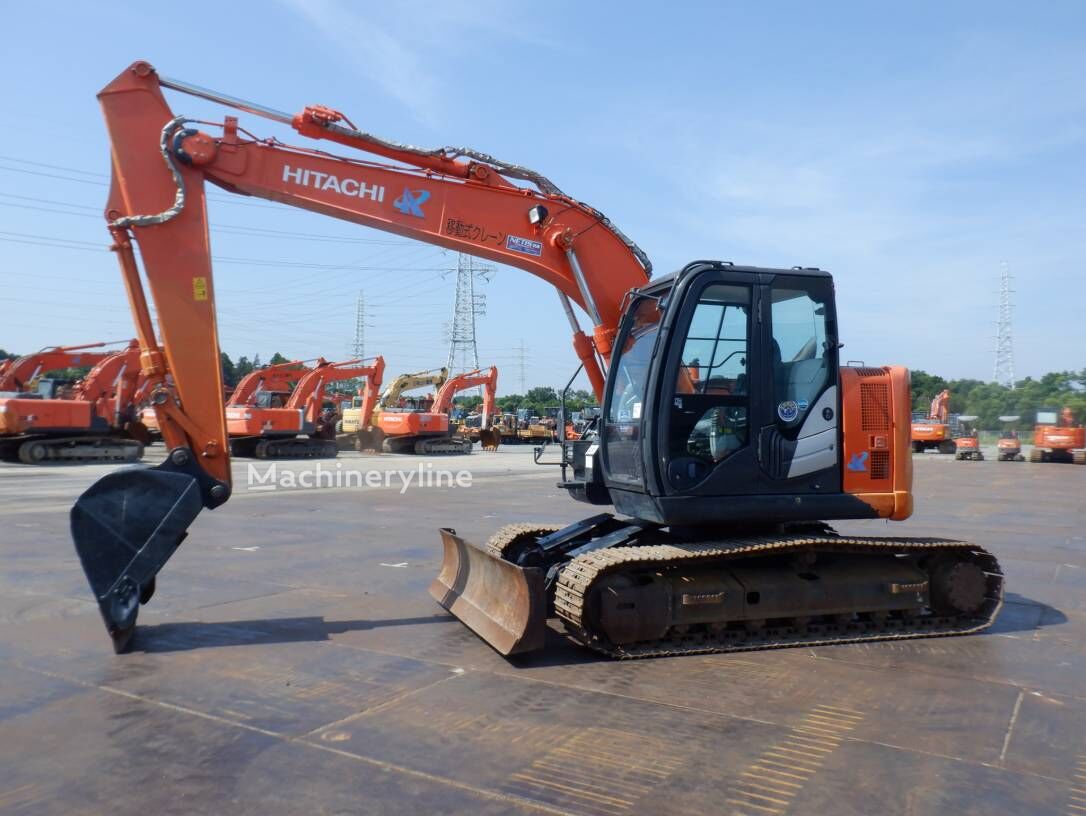 Hitachi ZX135US-5B bager guseničar