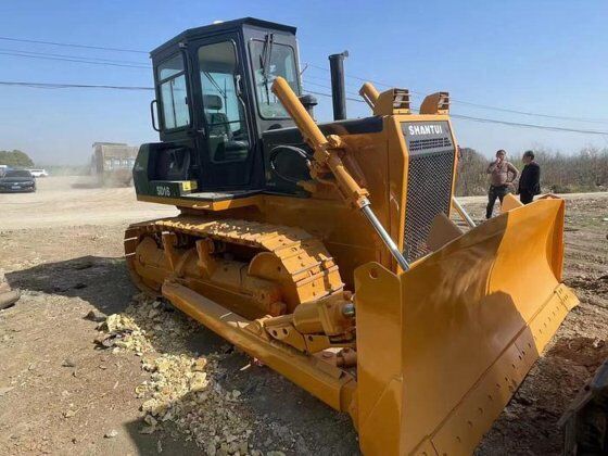 Shantui SD16 buldožer