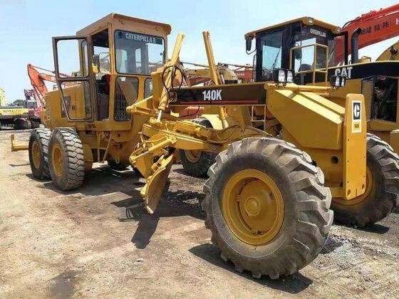 Caterpillar 140K grejder
