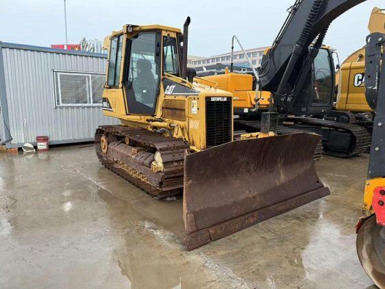 Caterpillar D5G buldožer