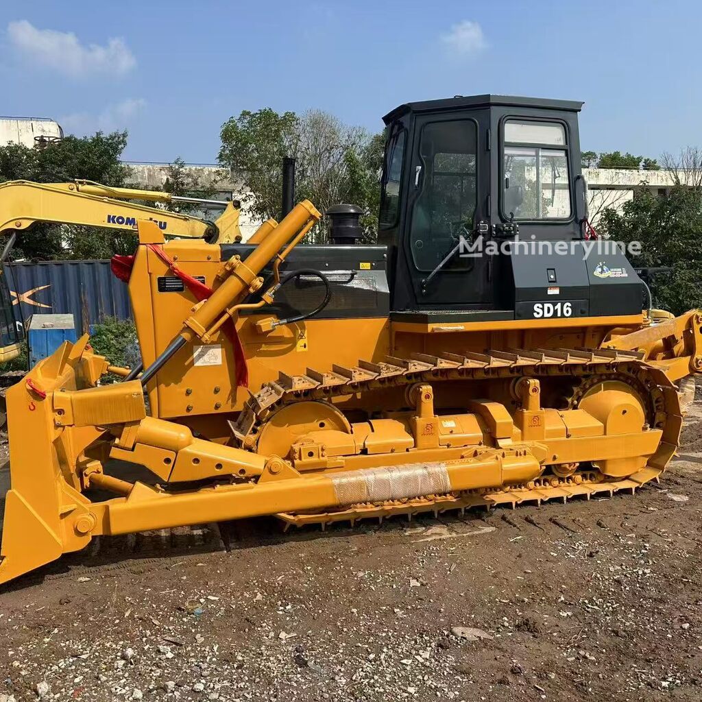 Shantui SD16 buldožer