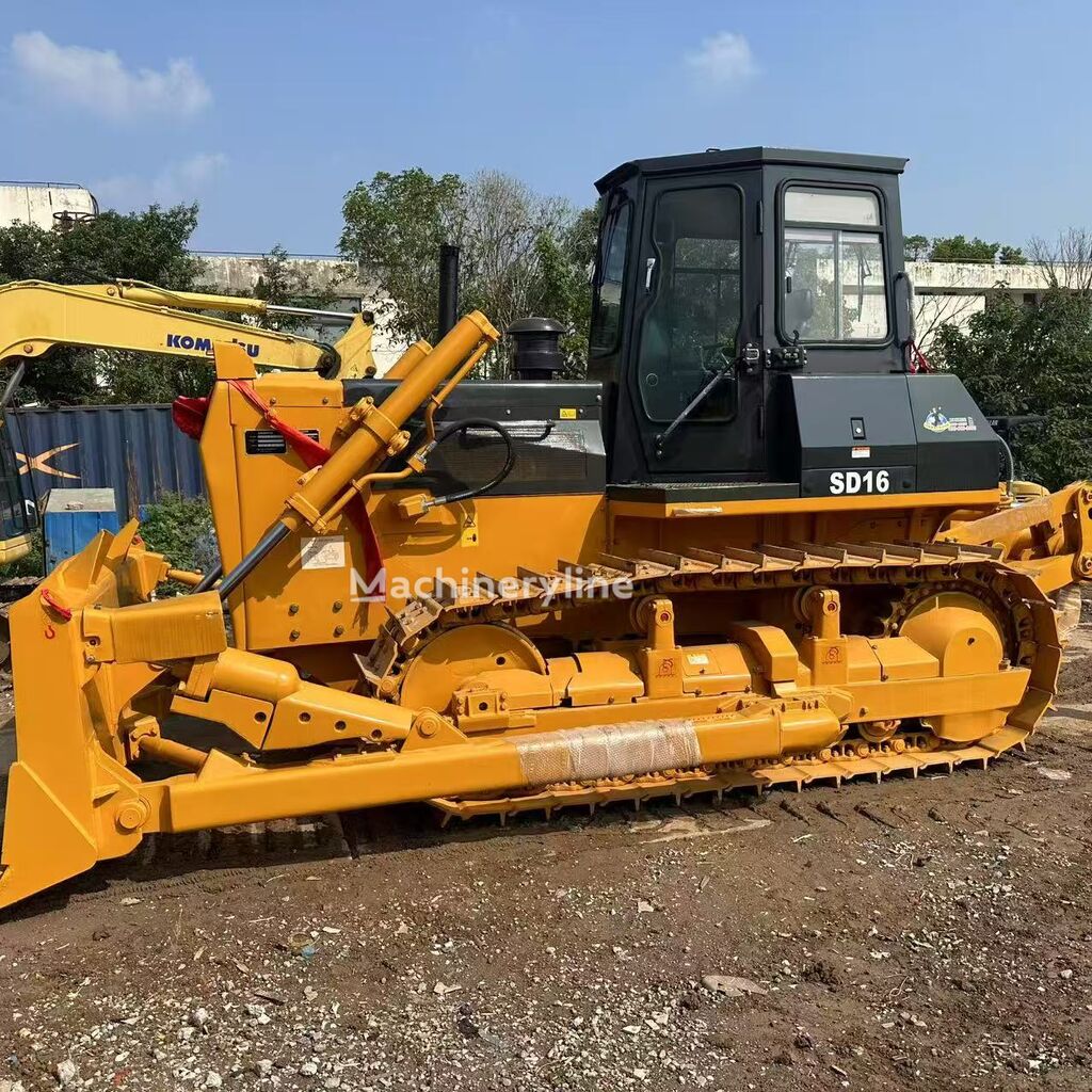 Shantui SD16 buldožer