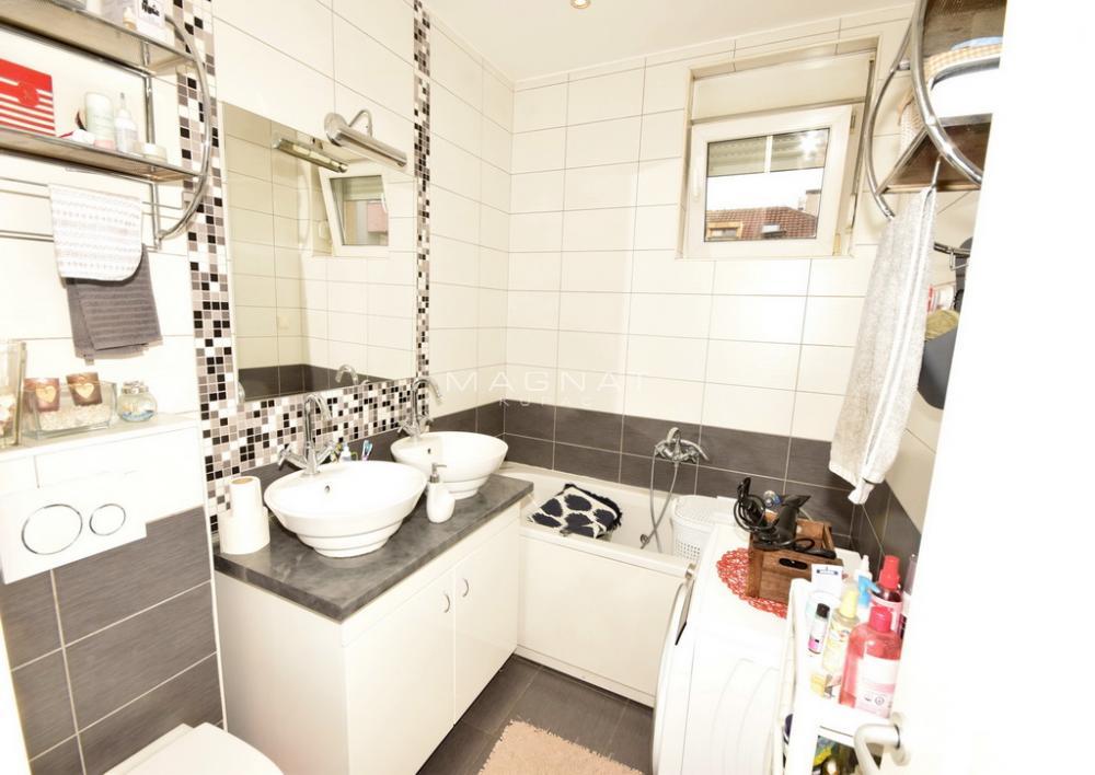 Braće Kovač, Trosoban stan na prodaju, 70m2, 217.000€