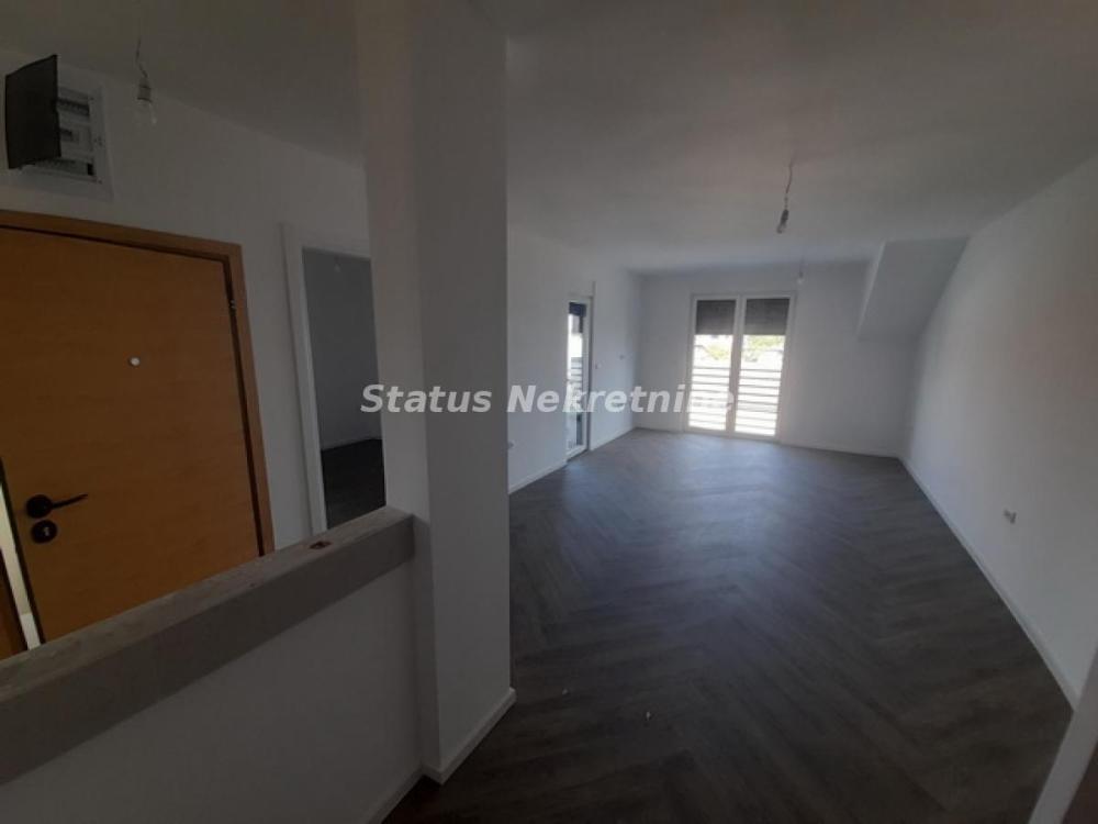 Troiposoban stan na prodaju, 80m2, 148.320€