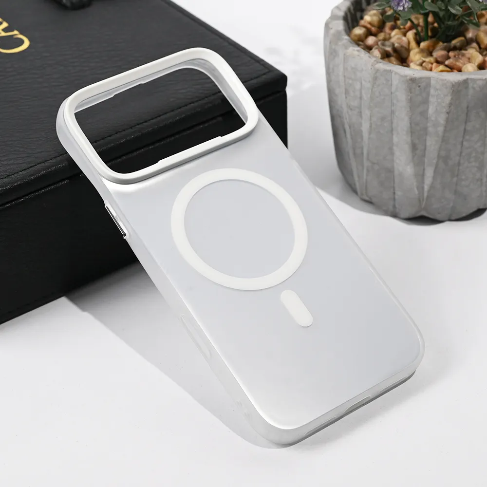 Maska Magsafe Clear za iPhone 17 Pro Max srebrna