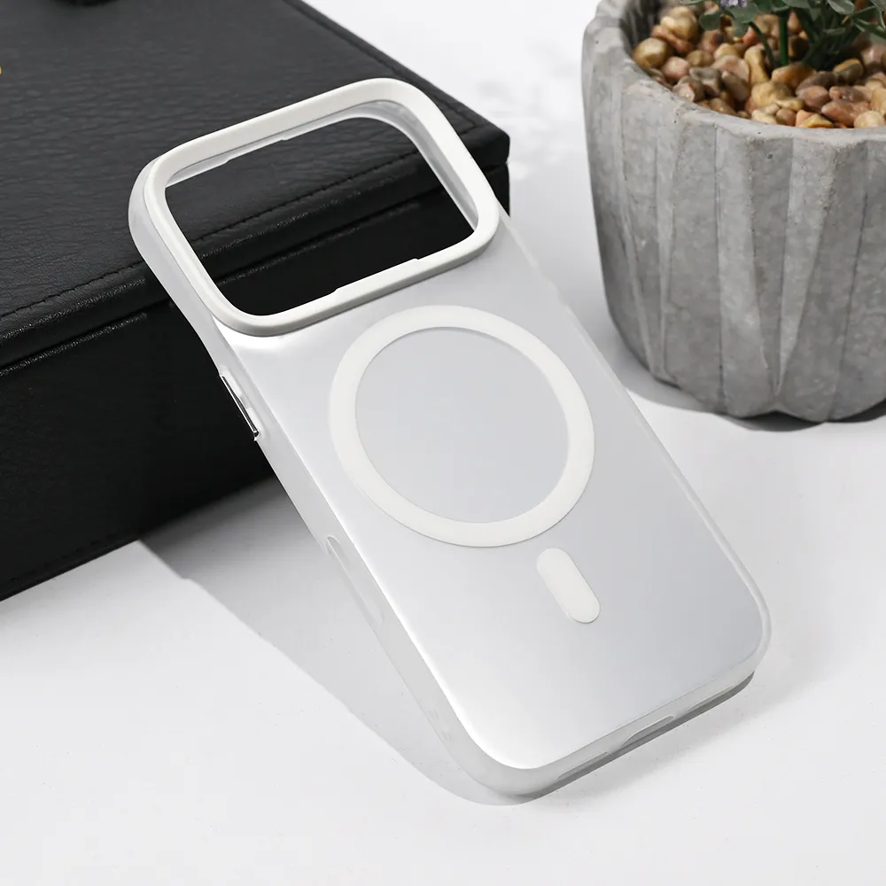 Maska Magsafe Clear za iPhone 17 Pro 6.3 srebrna