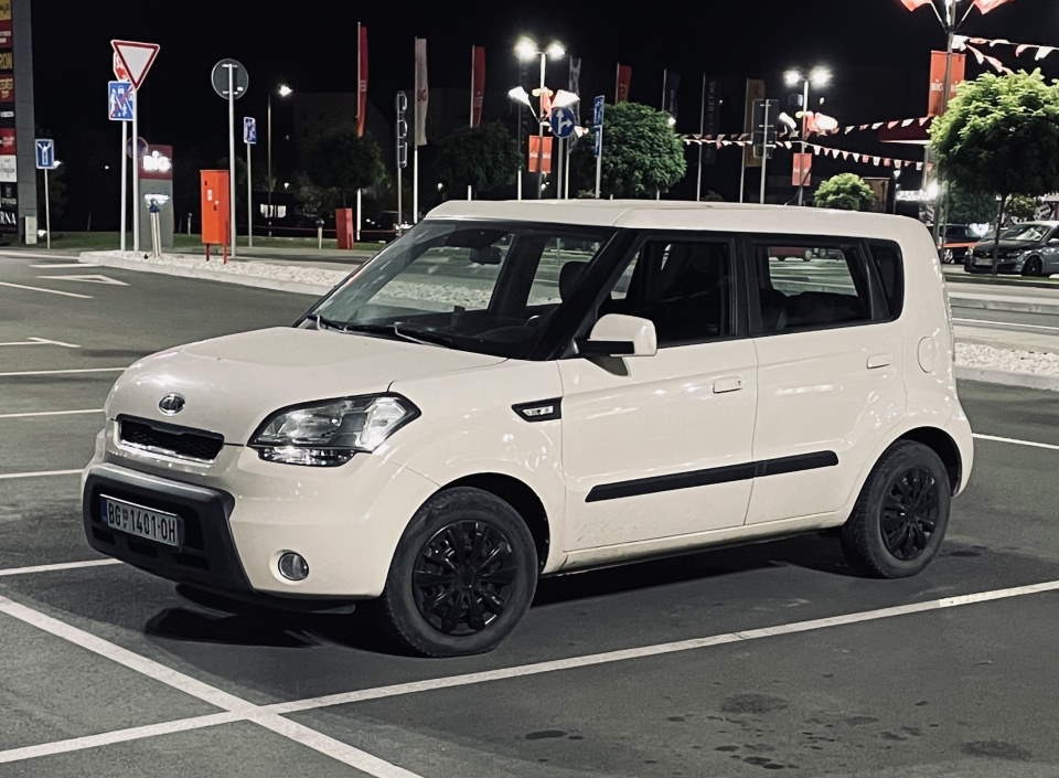 KIA Soul, 1.6 Benz, 2009. god, prvi vlasnik u Srbiji