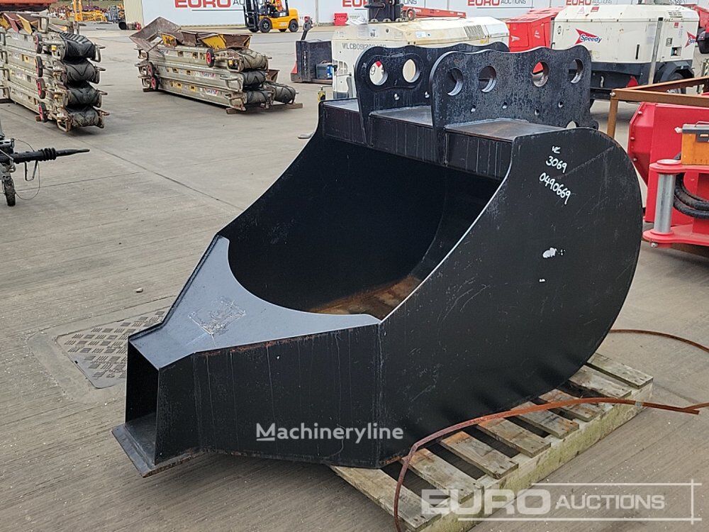 Prodaje se Concrete Pouring Bucket 80mm Pin to suit 20 Ton Excavator sejalnu kašiku na aukciji
