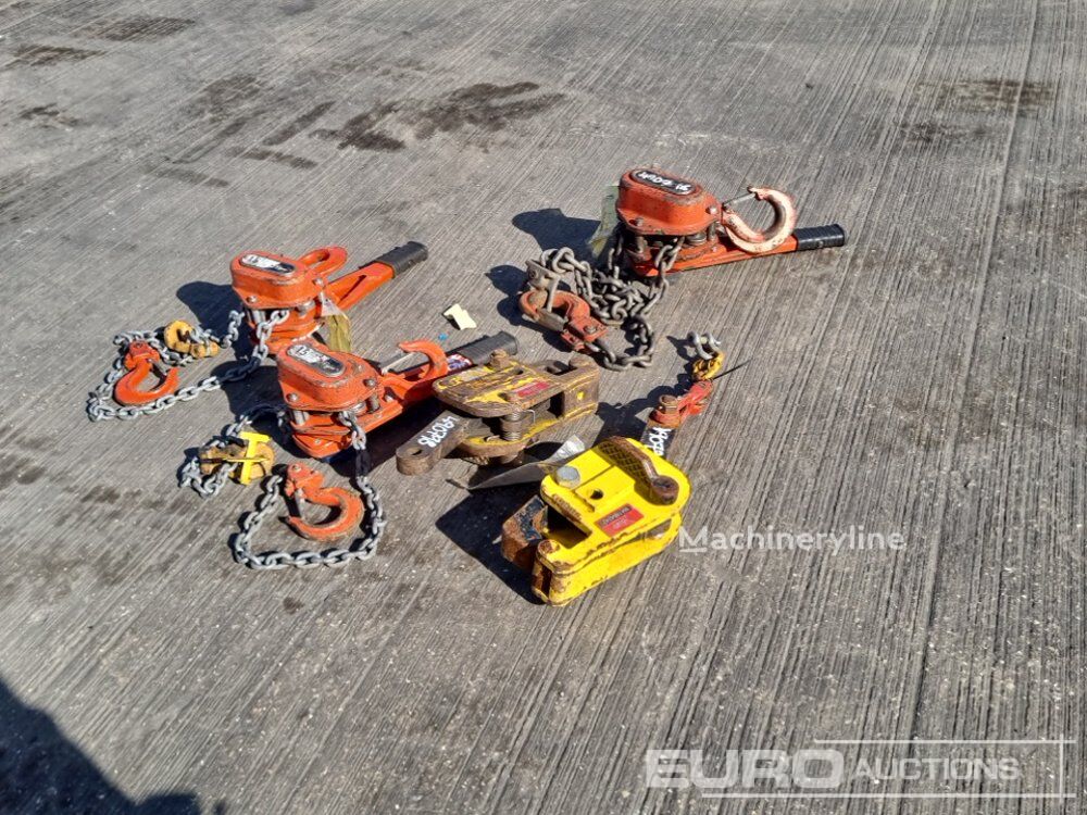 Prodaje se Lever Lifting Hoist (3 of), Lifting Clamp (2 of) kašiku za prednje utovarivač na aukciji