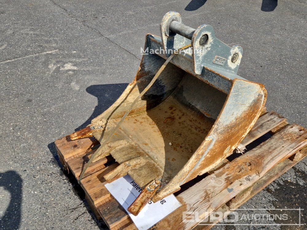 Prodaje se 22" Digging Bucket kašiku za bager na aukciji