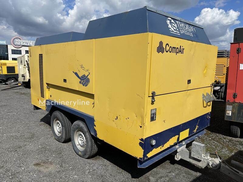 CompAir C 200 TS - 24 mobilni kompresor