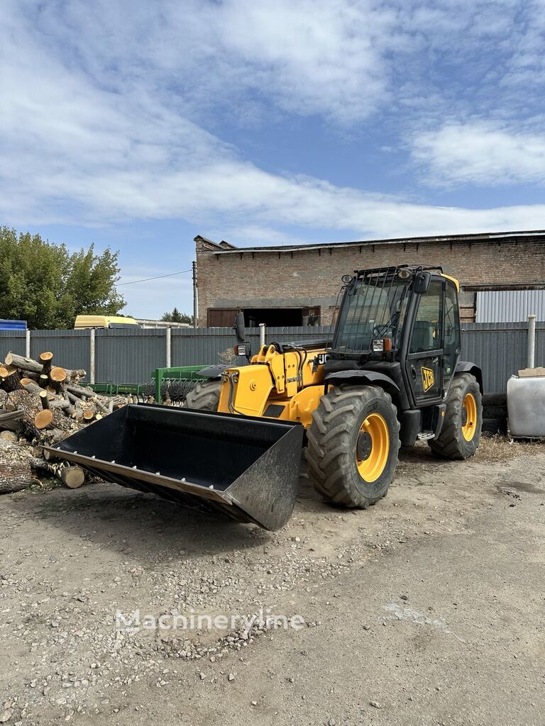 JCB 535-95 teleskopski utovarivač