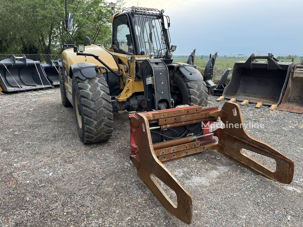 Caterpillar TH407 AKCIÓ teleskopski utovarivač