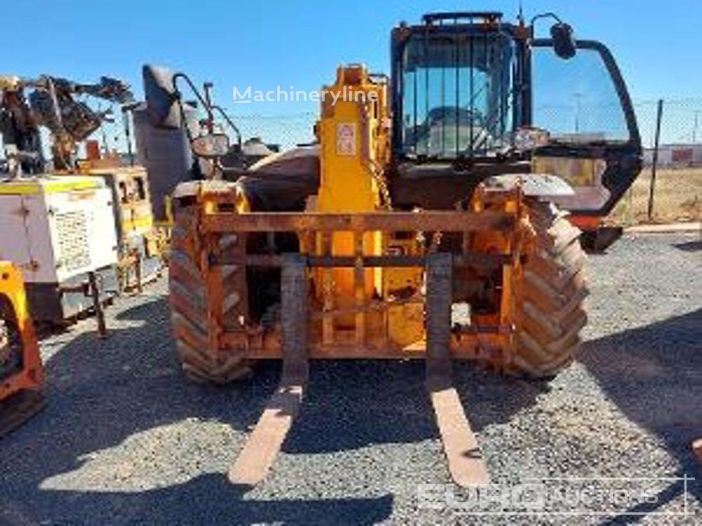 Prodaje se JCB 535-95C teleskopski utovarivač na aukciji