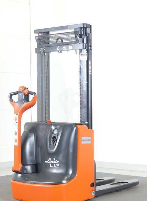 Linde L 12 paletni viljuškar