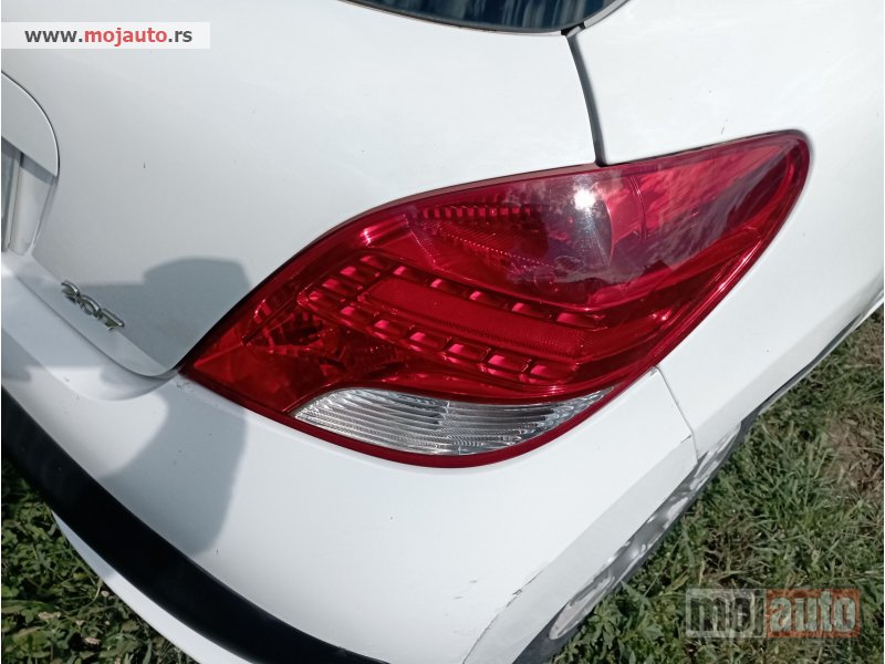 Desno stop svetlo za Peugeot 207