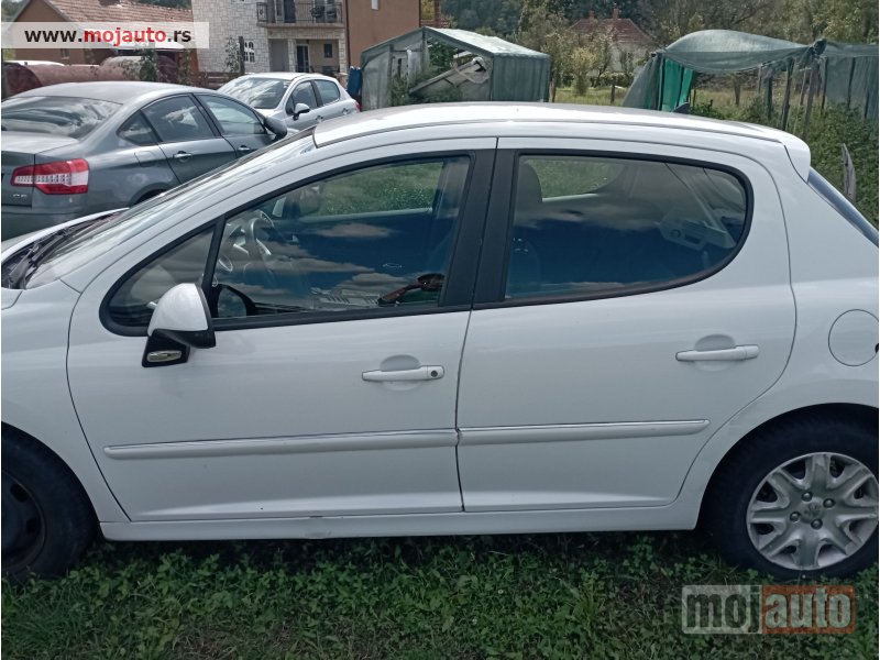 Leva vrata za Peugeot 207