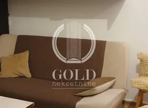 Izdavanje Stan - Novi Sad, Stari Grad: Centar - Novi Bulevar