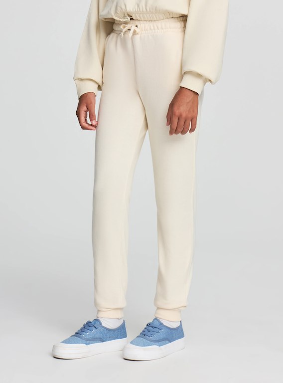 Pantalone trenerka u jednobojnoj boji Slonovača