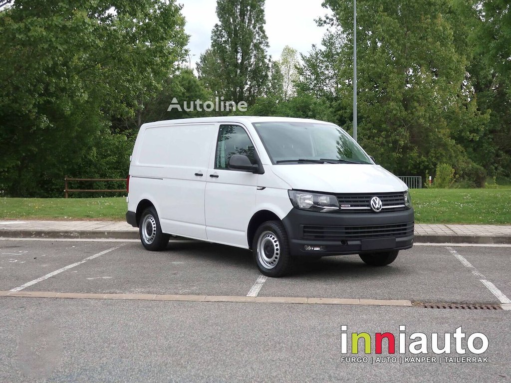 Volkswagen Transporter minibus furgon