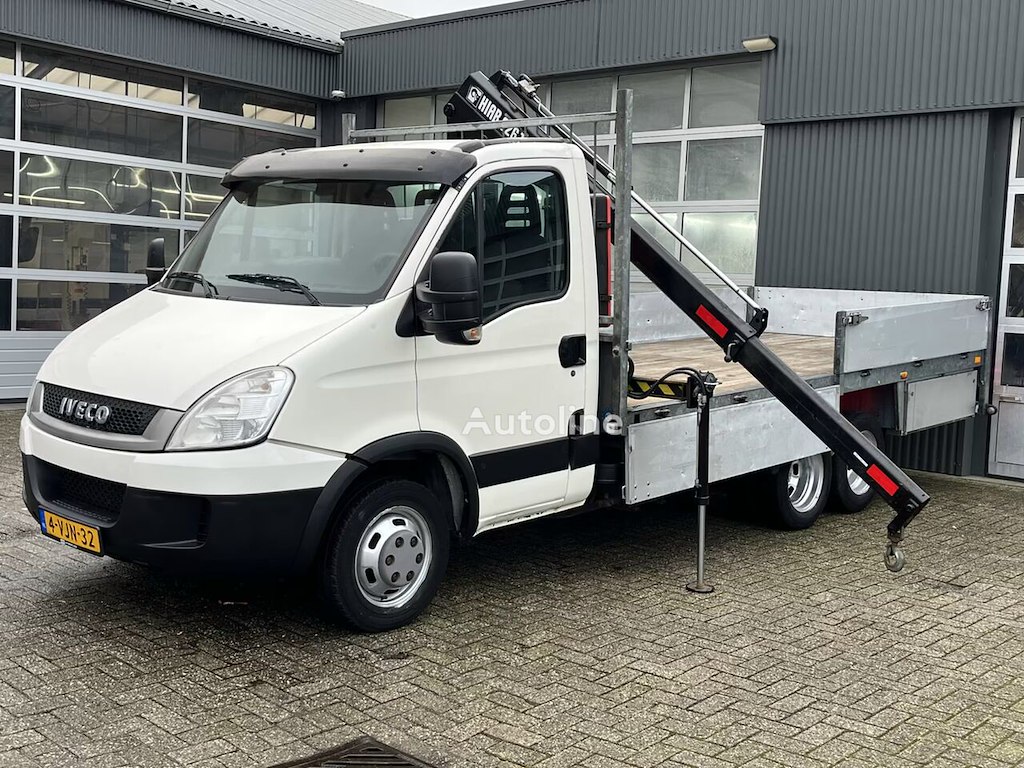 IVECO Daily 40C17 - Flatbed truck + crane kamion s ravnom platformom < 3.5t