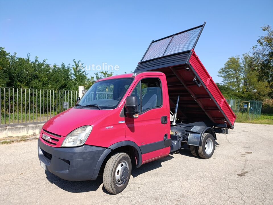 IVECO DAILY 35C12 RIBALTABILE TRILATI, PASSO CORTO kamion kiper < 3.5t